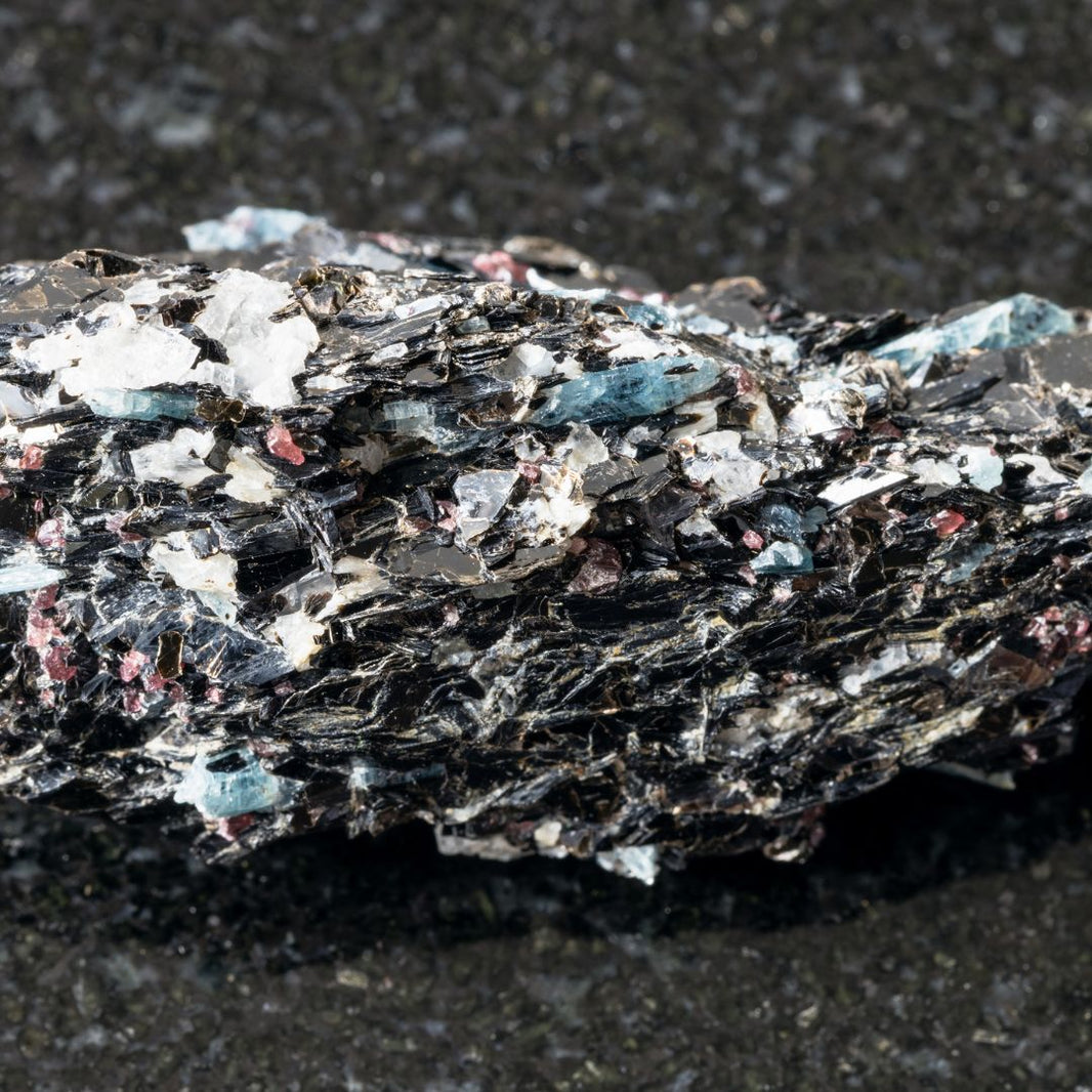 Biotite Gemstone: The Ultimate Guide to Earth’s Dark Mica Treasure ...
