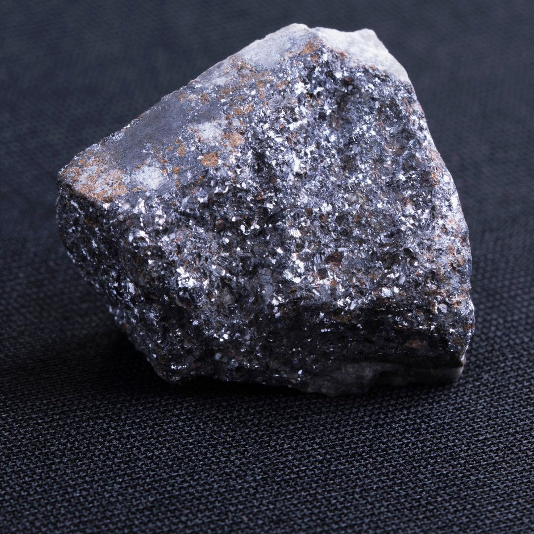 Galena Mineral: Properties, Benefits, and Uses – Fierce Lynx Designs
